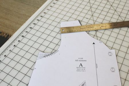 Petite fashion challenge: Narrow shoulders | La Petite Poire