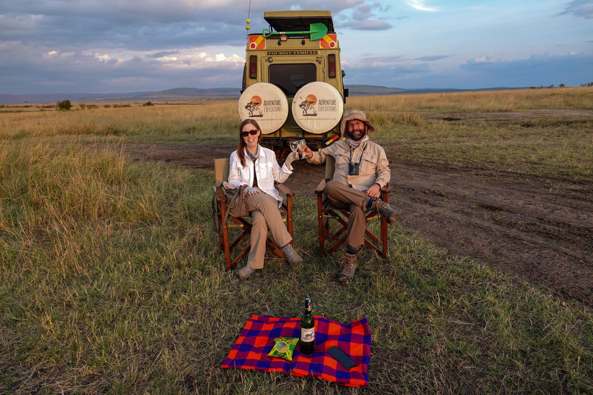 Petite travel capsule wardrobe: African safari edition | La Petite Poire